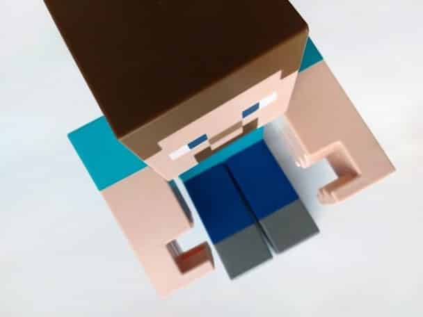 Easy Guide On How to Zoom in Minecraft? | Solution Tales